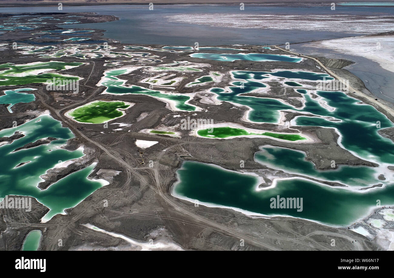 Aerial view of the Da Qaidam salt lake featuring the shape of emeralds ...