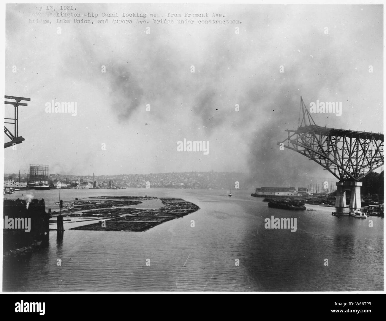Harbor ave Black and White Stock Photos & Images - Alamy