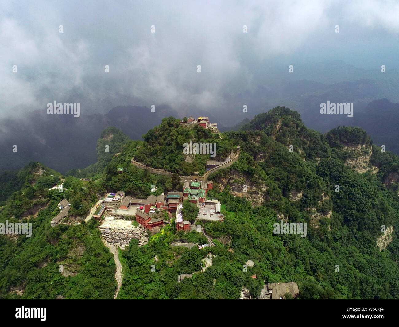 J cloud hi-res stock photography and images - Alamy