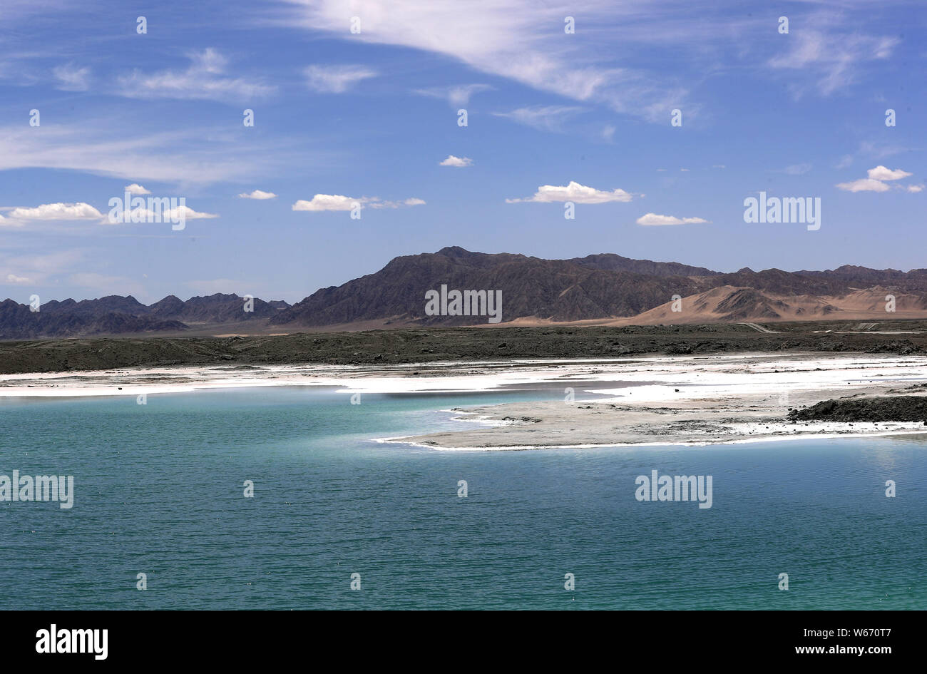 Aerial view of the Da Qaidam salt lake featuring the shape of emeralds ...