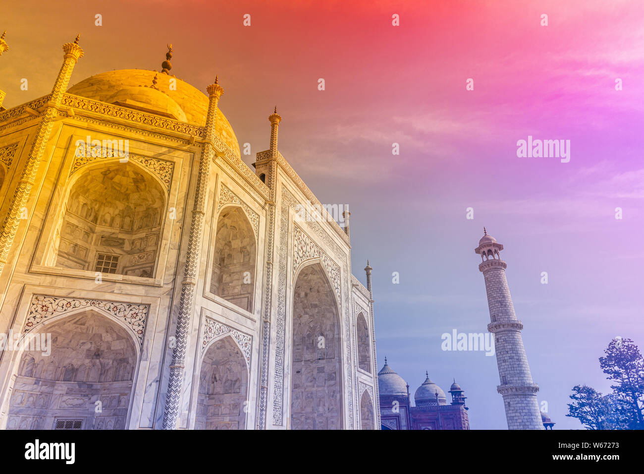 Taj mahal close up hi-res stock photography and images - Alamy