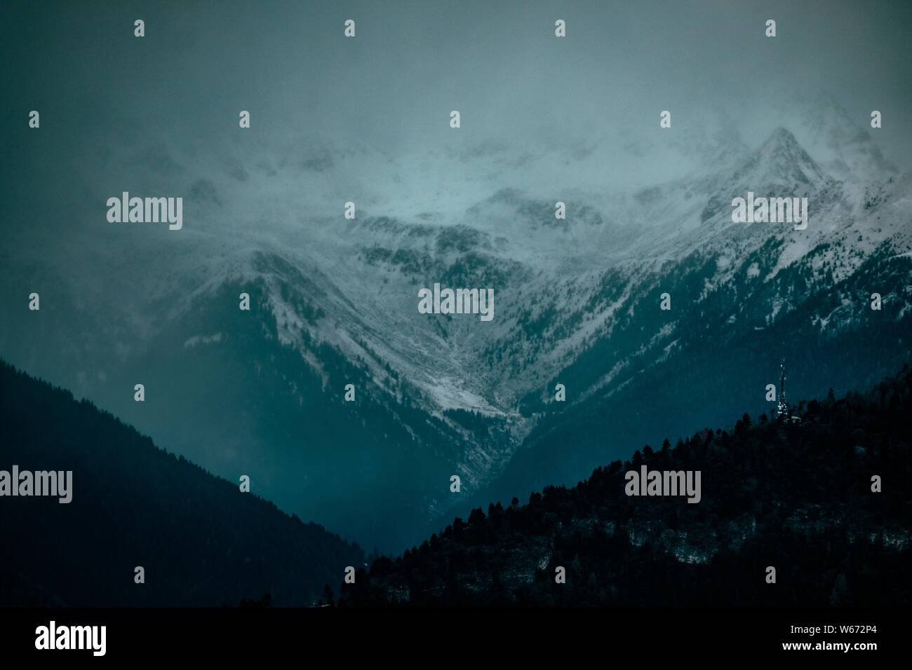 Ariel view alps hi-res stock photography and images - Alamy