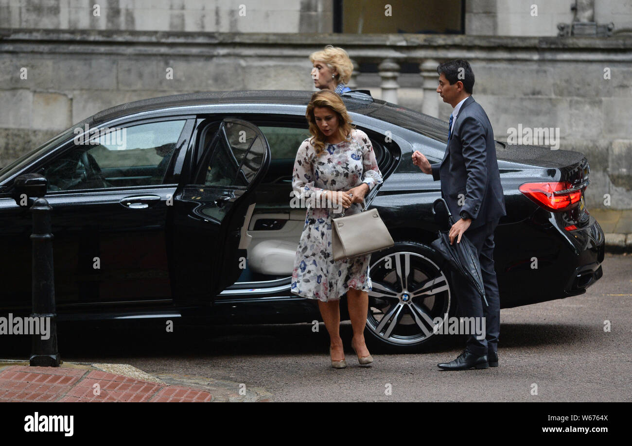 Fiona shackleton hi-res stock photography and images - Alamy