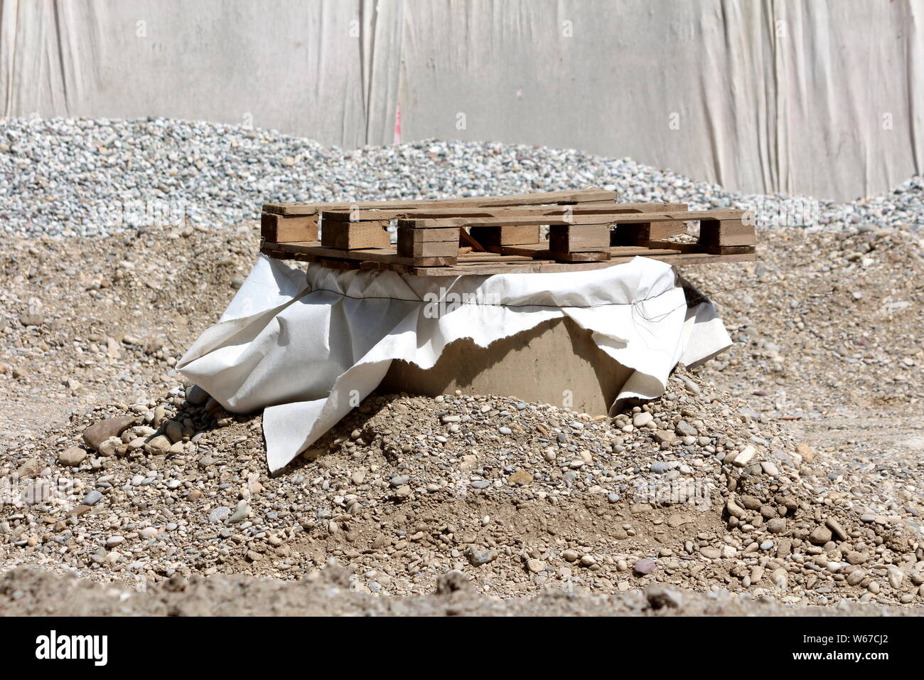 Geotextile hi-res stock photography and images - Alamy