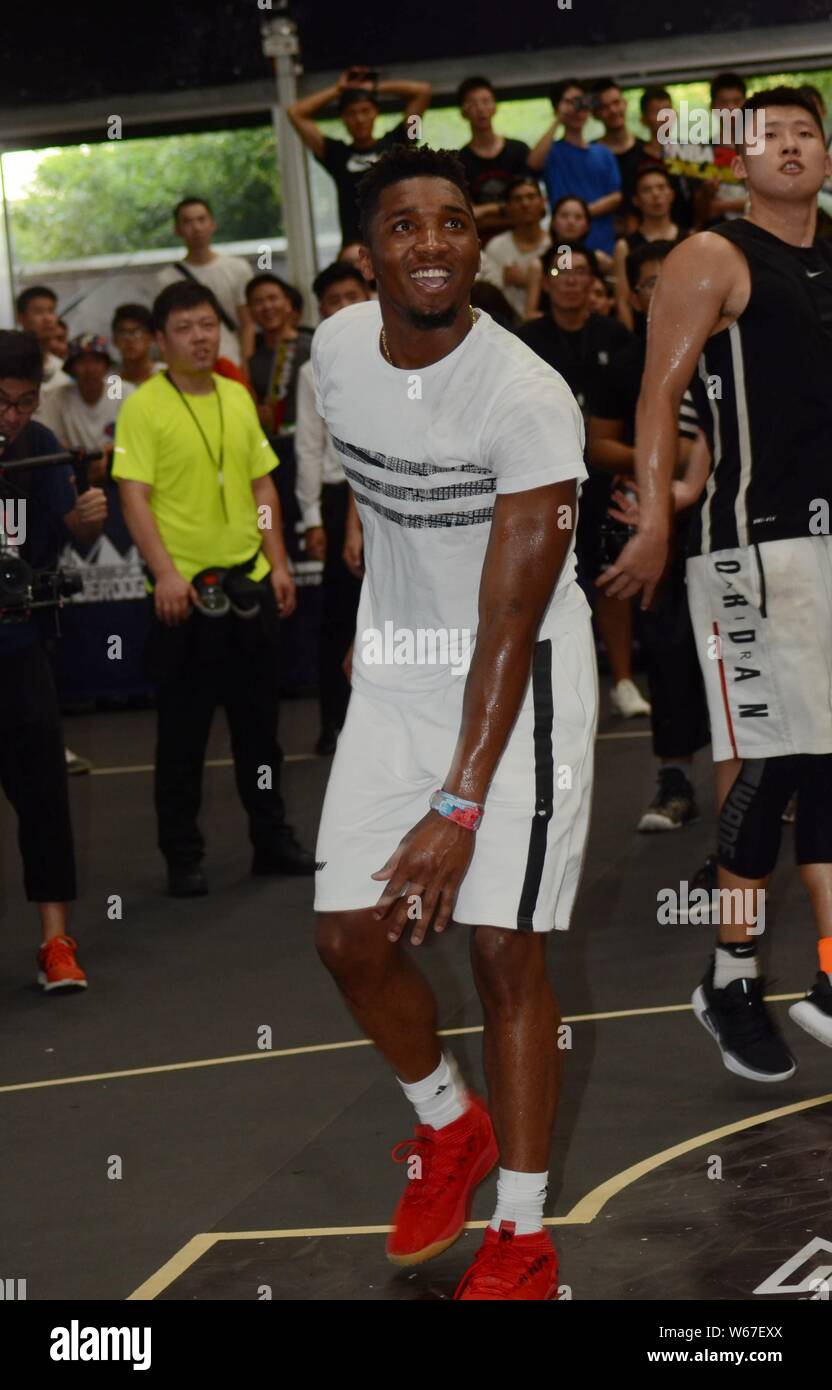 2018 nba china game hi-res stock photography and images - Alamy