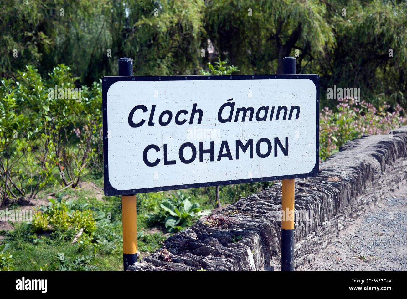 Clohamon bridge hi-res stock photography and images - Alamy
