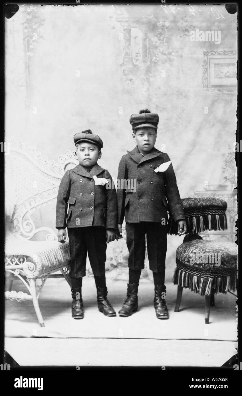Native north american 1880s hi-res stock photography and images - Alamy