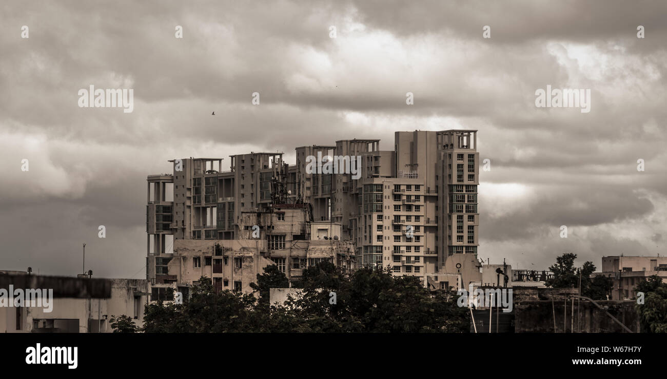 Office building hurricane damage hi-res stock photography and images ...