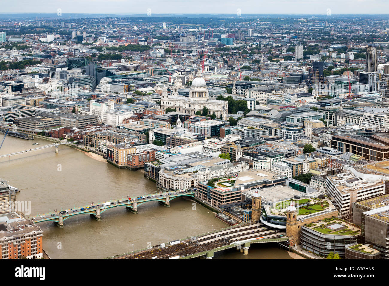 Shard view hi-res stock photography and images - Alamy