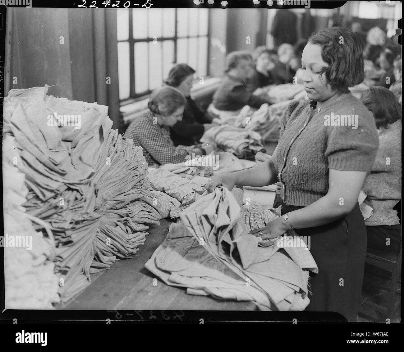 New York, New York. Works Progress Administration (WPA) sewing shop at ...