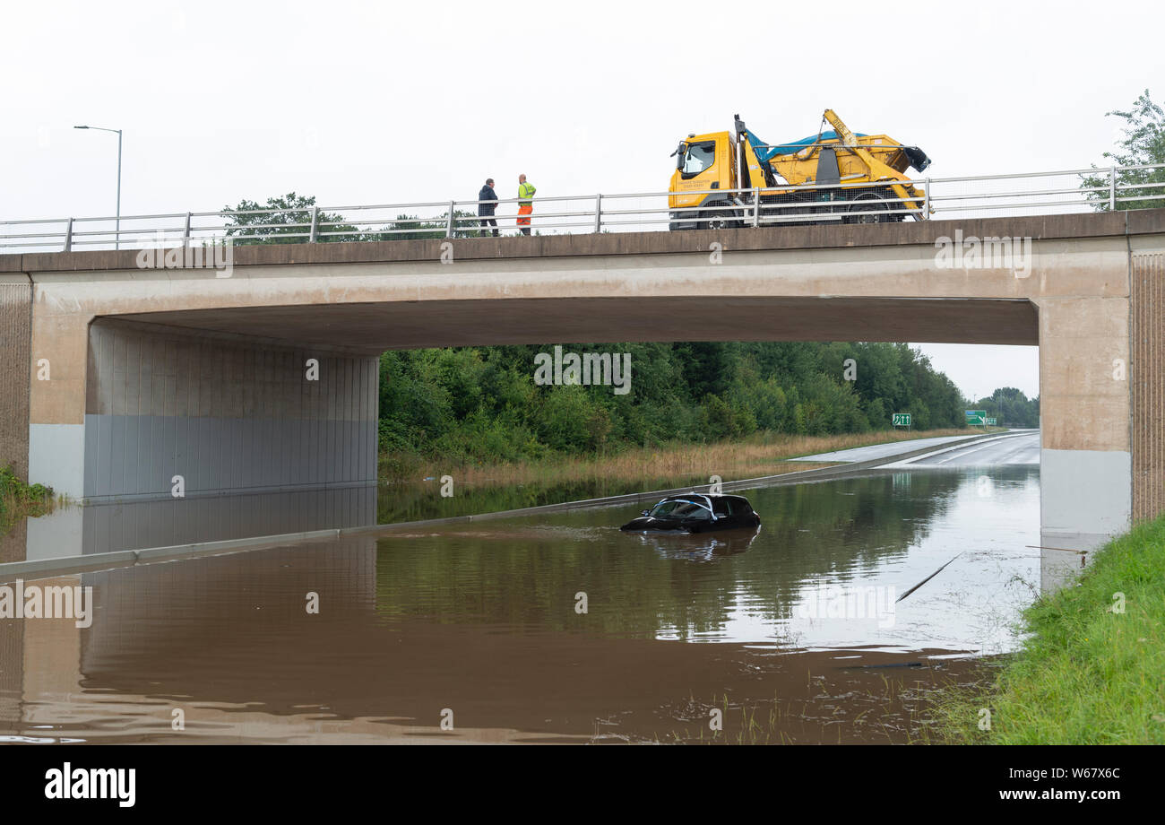 Stranded bmw hi-res stock photography and images - Alamy