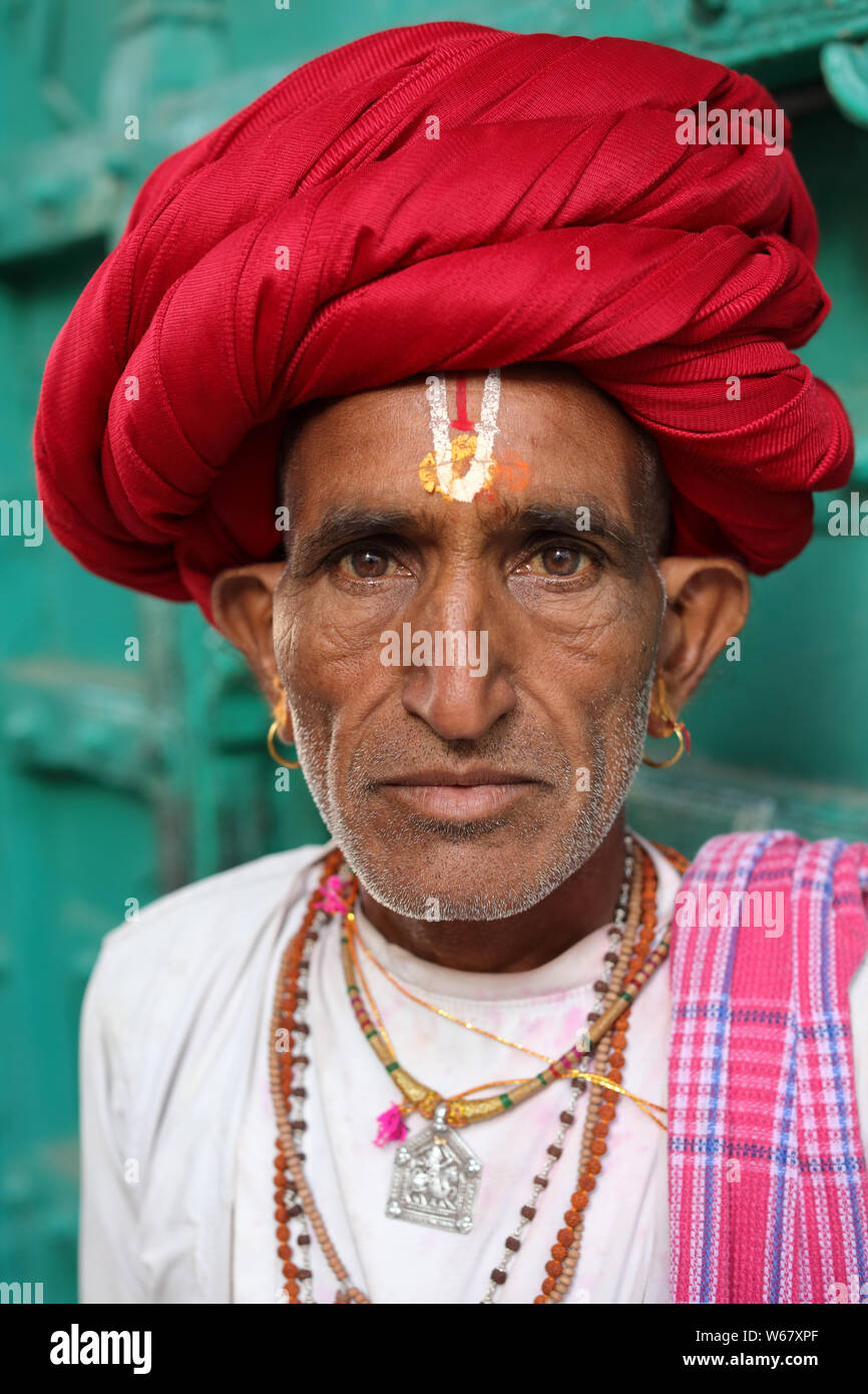 Rabari costume hi-res stock photography and images - Alamy