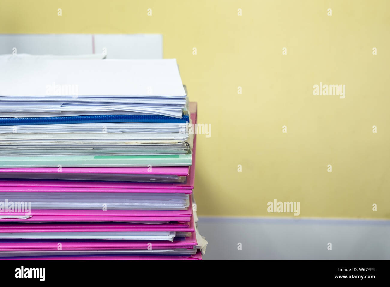Accounting documents hi-res stock photography and images - Alamy