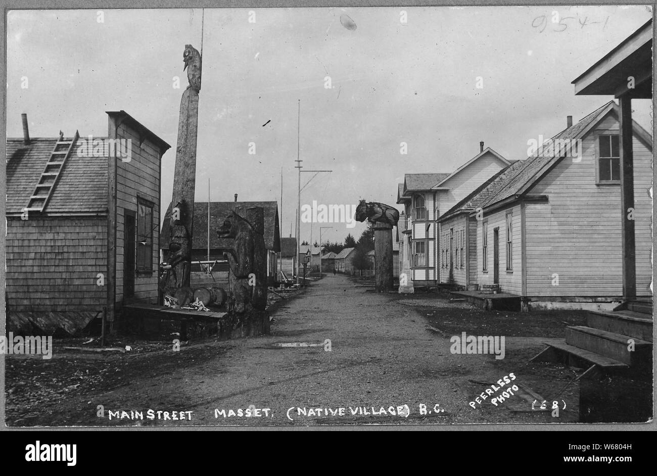 Native street Black and White Stock Photos & Images - Alamy