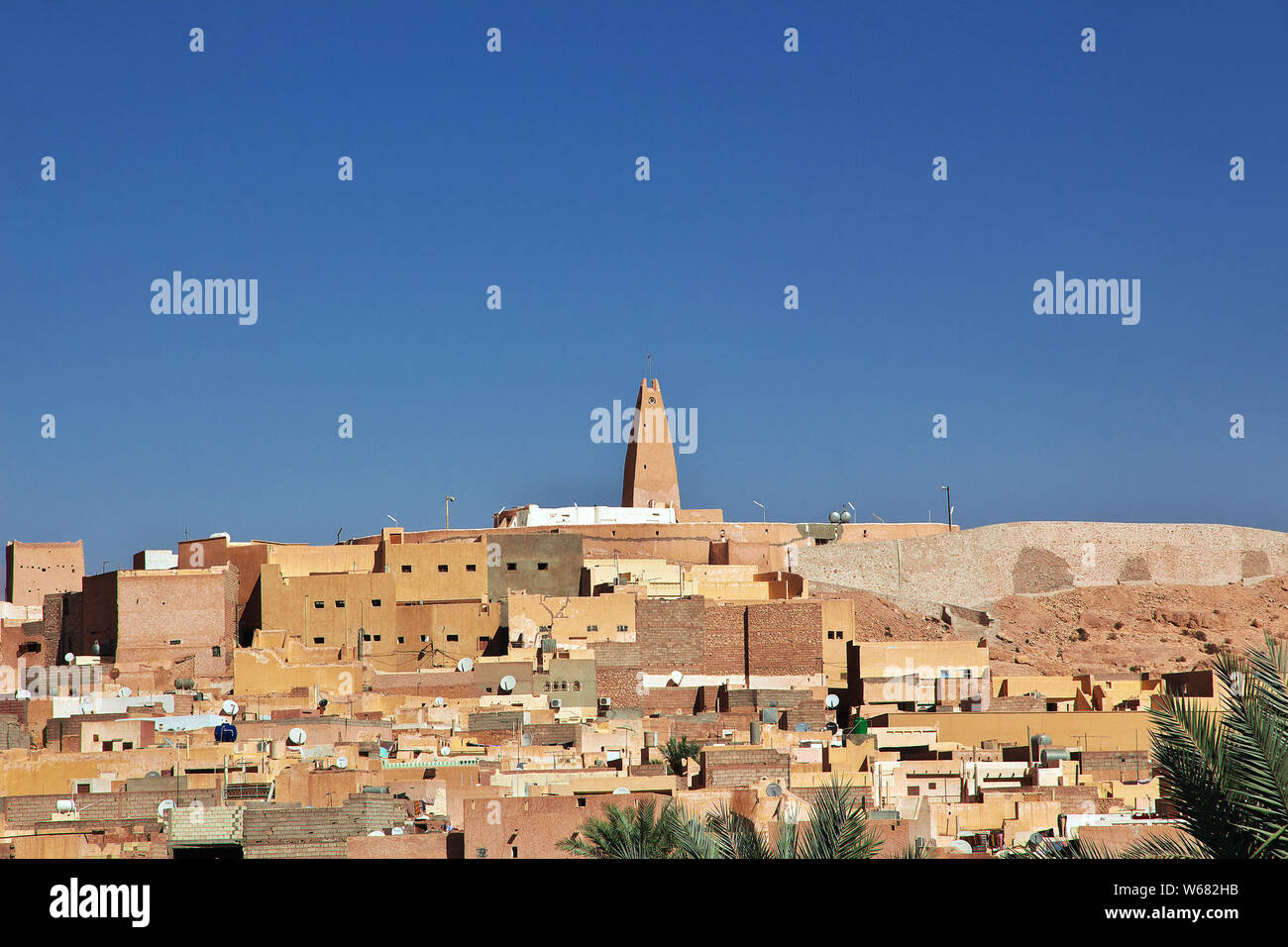 Ghardaia is city in Sahara desert, Algeria Stock Photo - Alamy