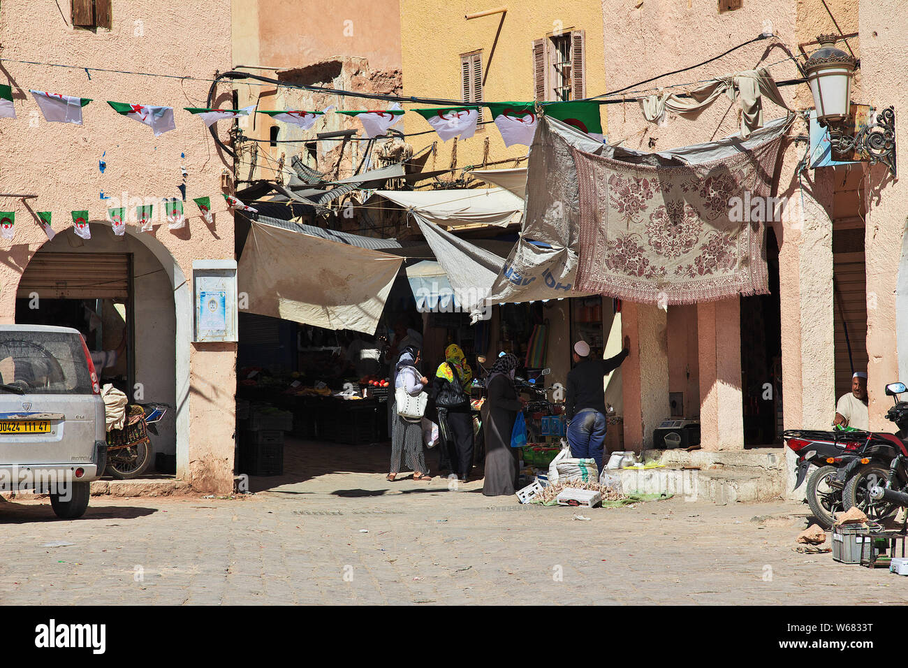Market in Ghardaia is city in Sahara desert, Algeria Stock Photo - Alamy