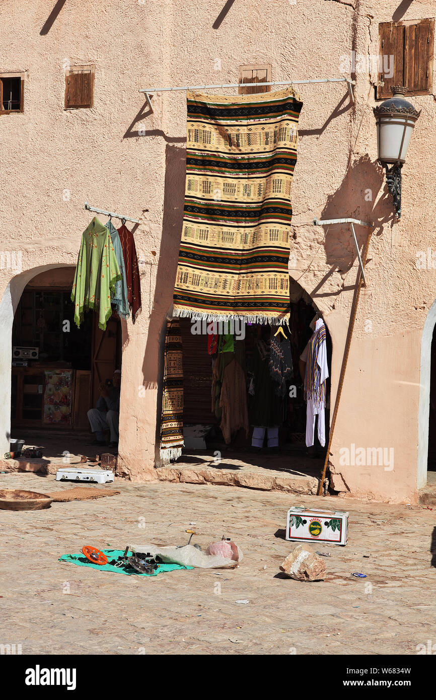 Algeria Market Food High Resolution Stock Photography and Images - Alamy