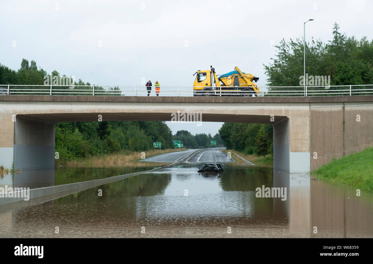 Handforth to manchester airport hi-res stock photography and images - Alamy