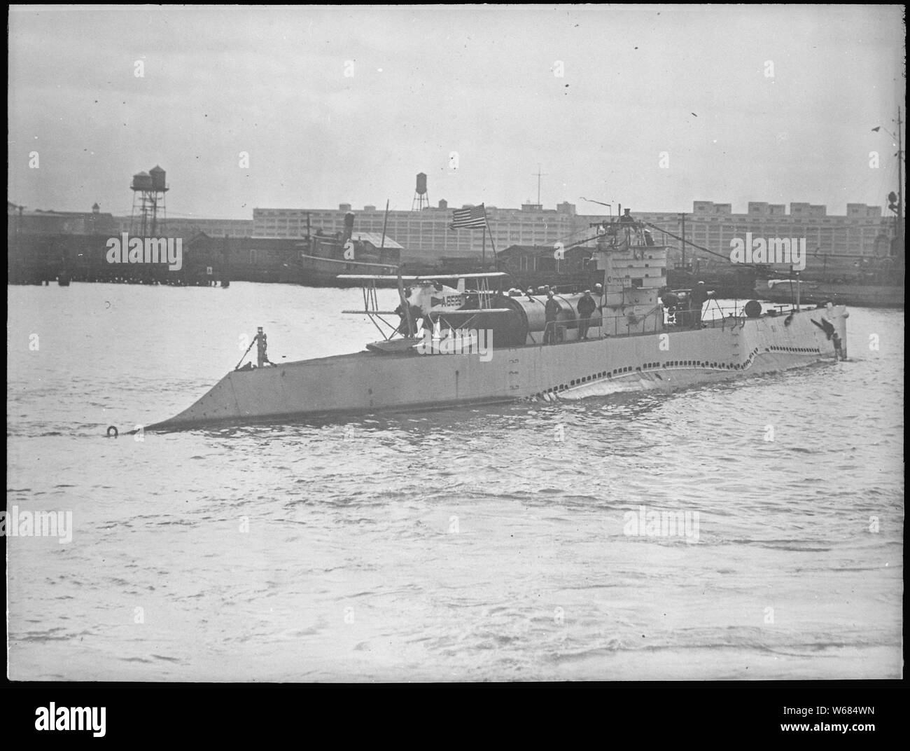 Starboard quarter deck hi-res stock photography and images - Alamy