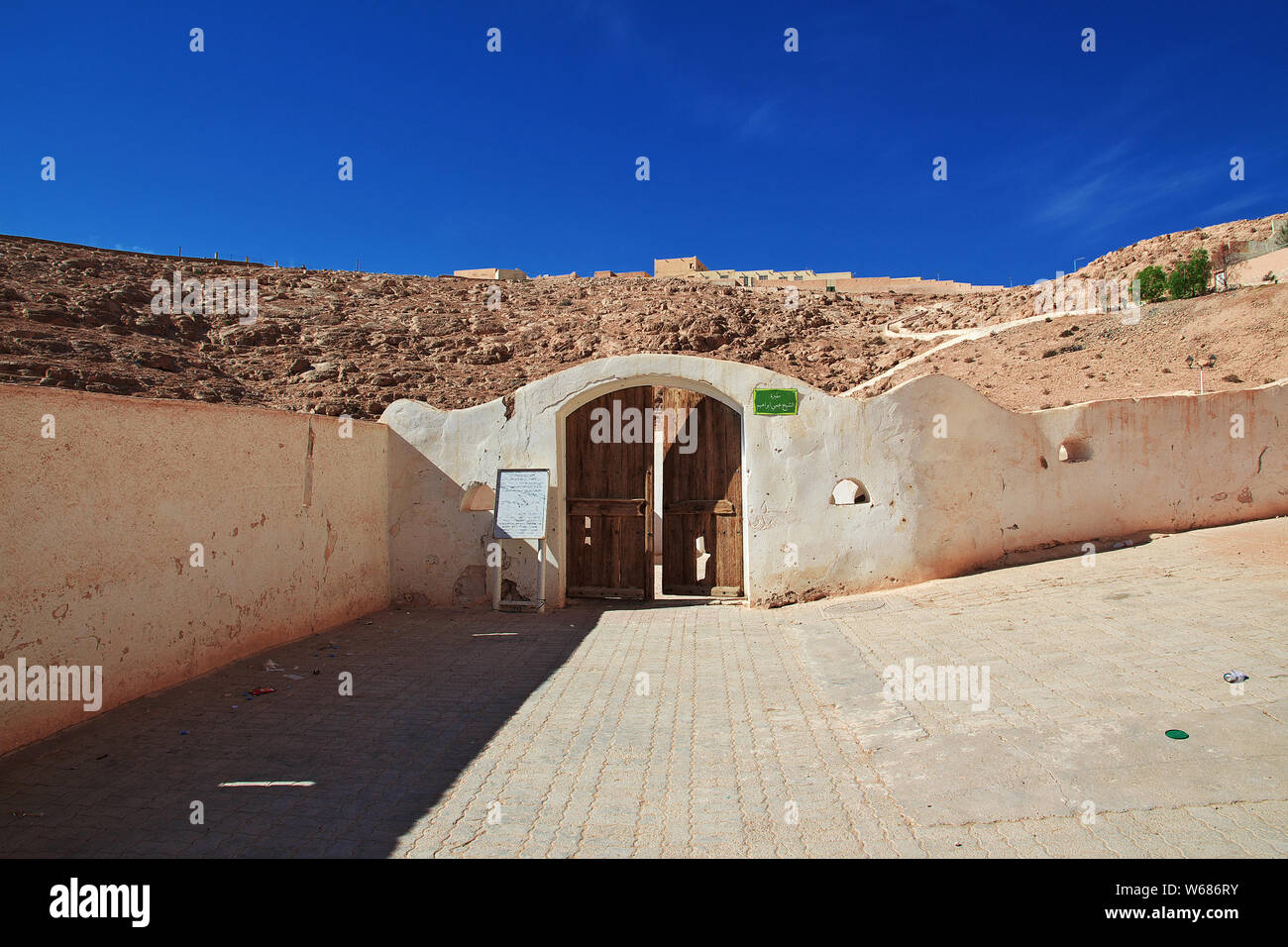 Ghardaia is city in Sahara desert, Algeria Stock Photo - Alamy