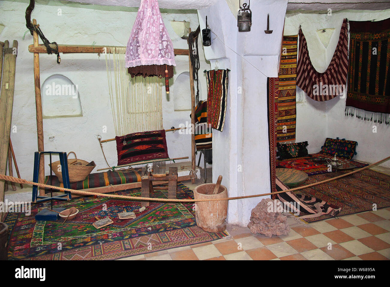Berber house in Sahara desert, Algeria Stock Photo - Alamy