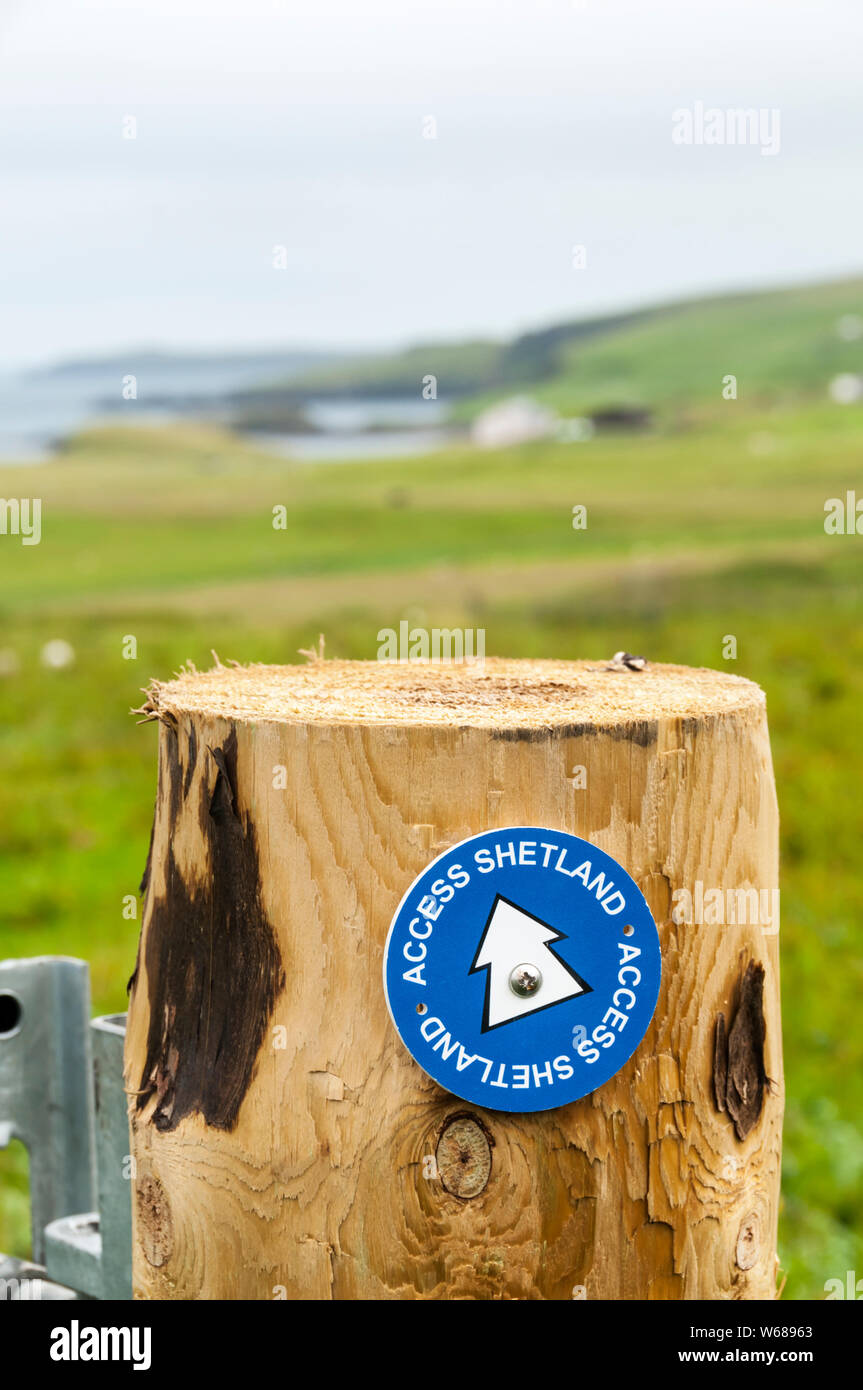 An Access Shetland waymarking sign. on Mainland Shetland Stock Photo ...