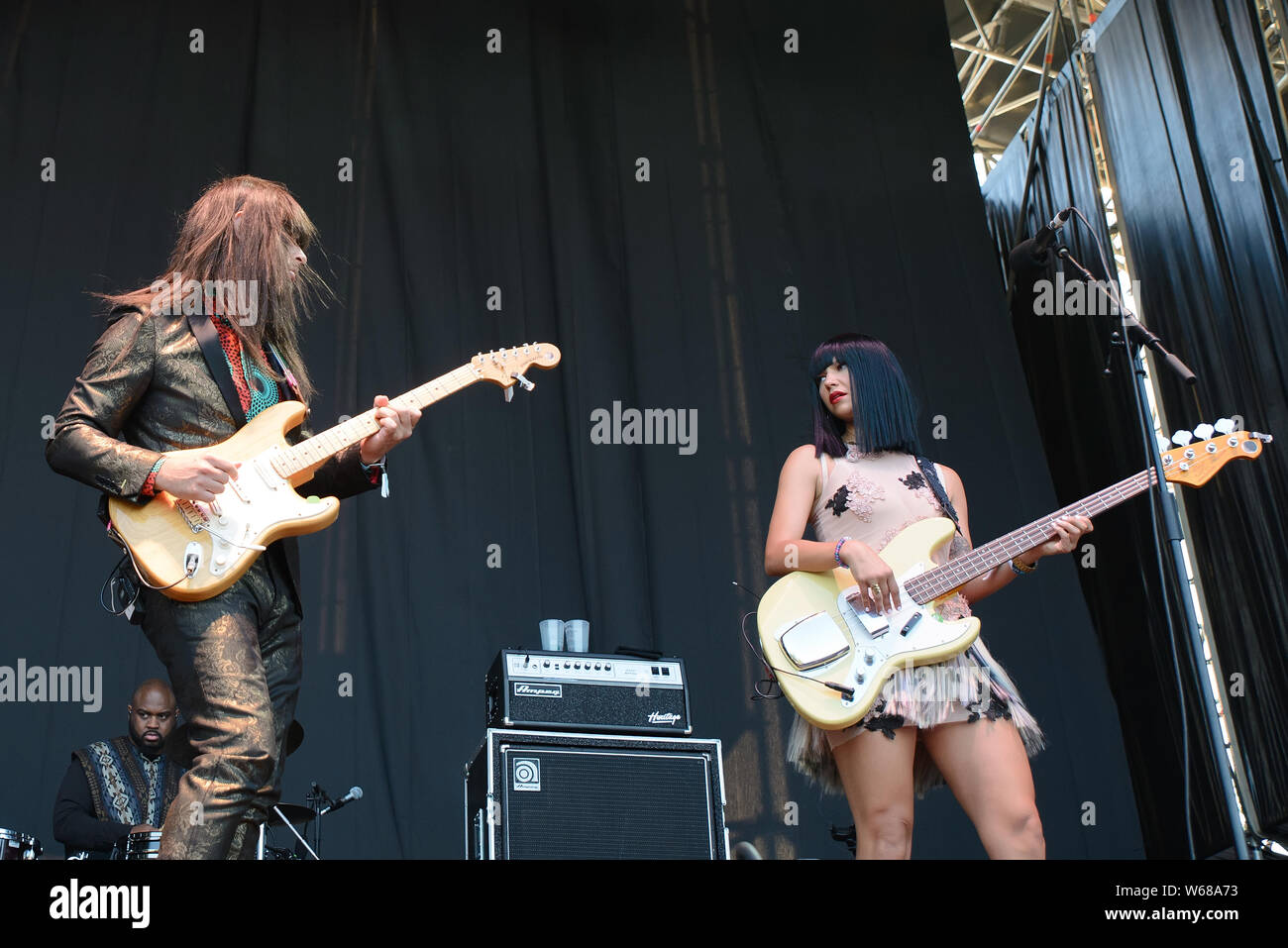 Khruangbin hi-res stock photography and images - Alamy
