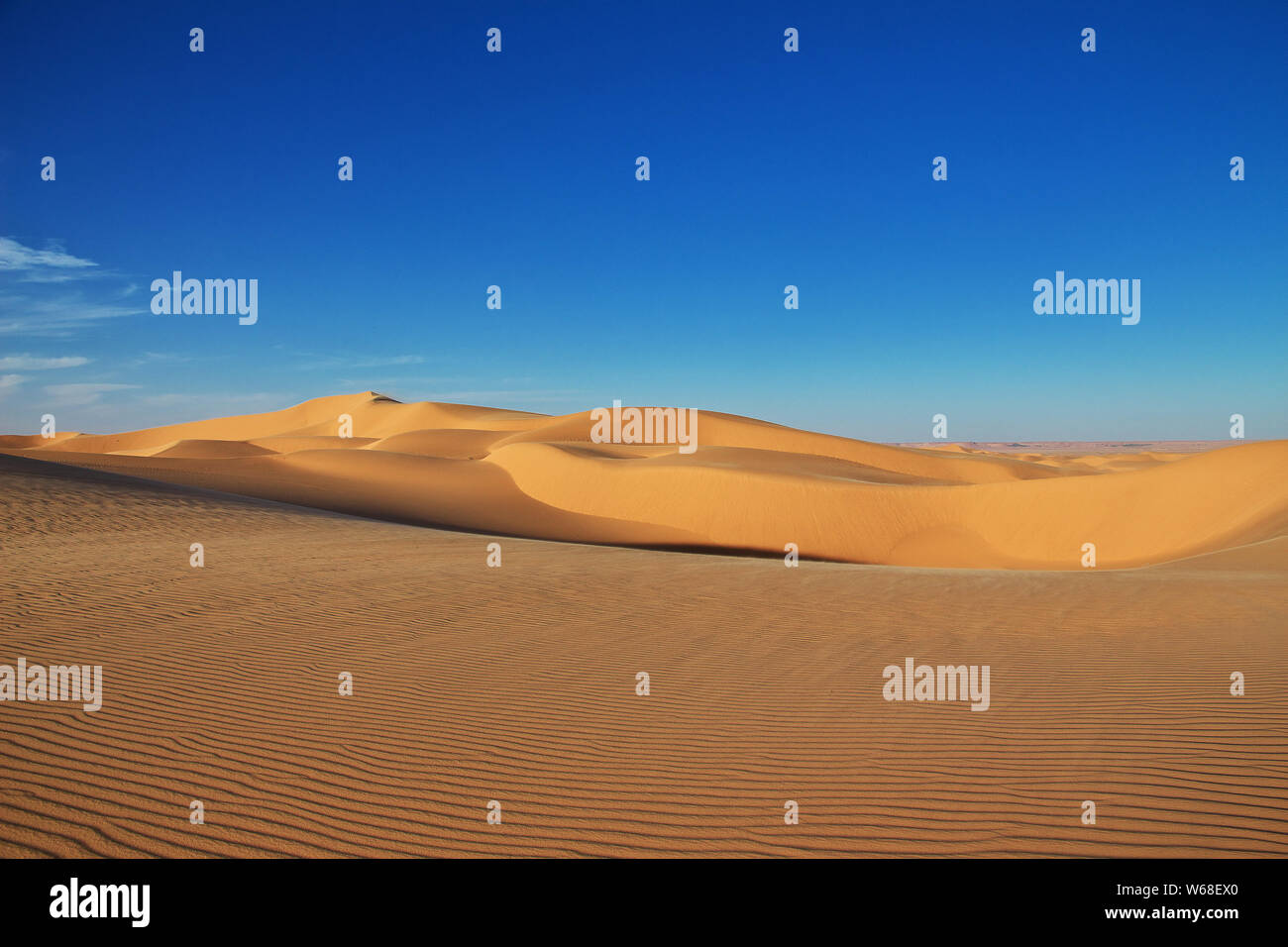 Dunes in the Sahara desert in the heart of Africa Stock Photo - Alamy