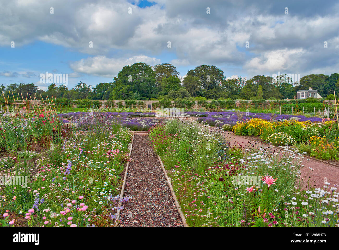 GORDON CASTLE GARDENS FOCHABERS MORAY SCOTLAND THE EXTENSIVE WALLED ...