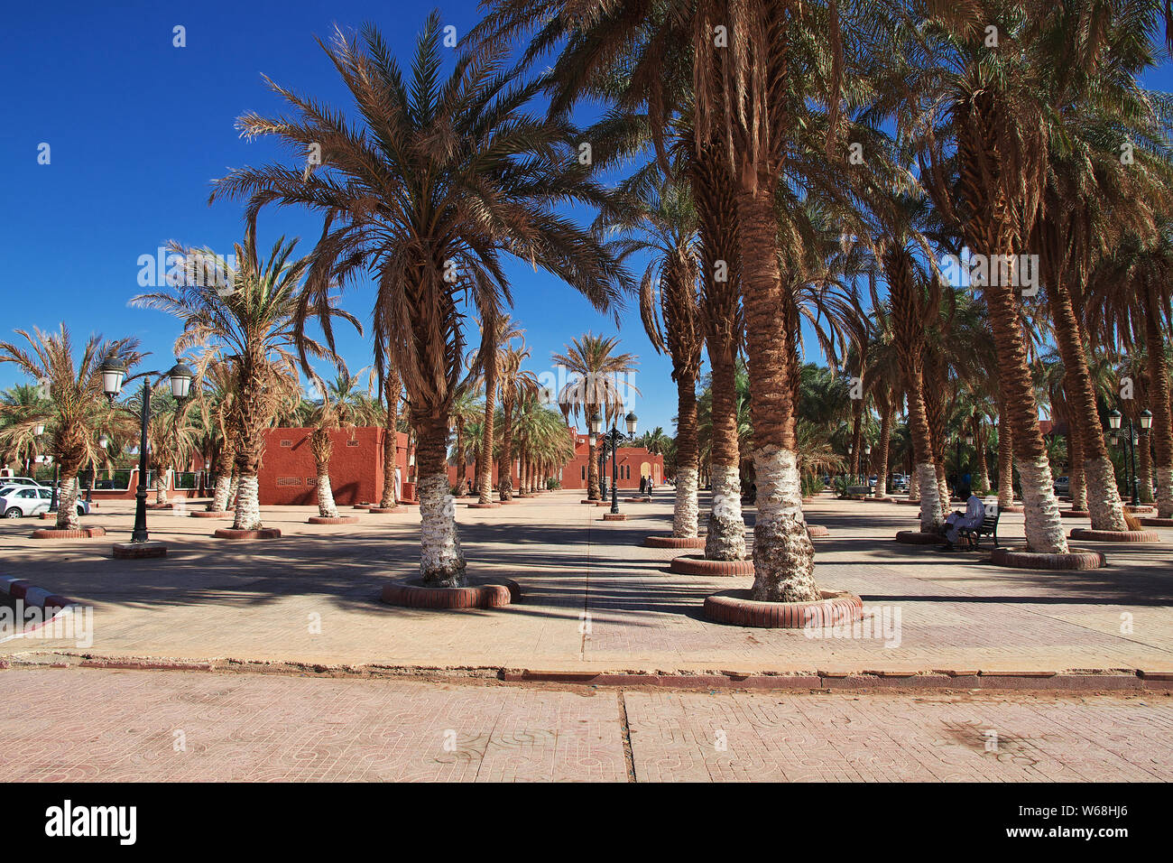 Adrar city in desert Sahara, Algeria Stock Photo - Alamy
