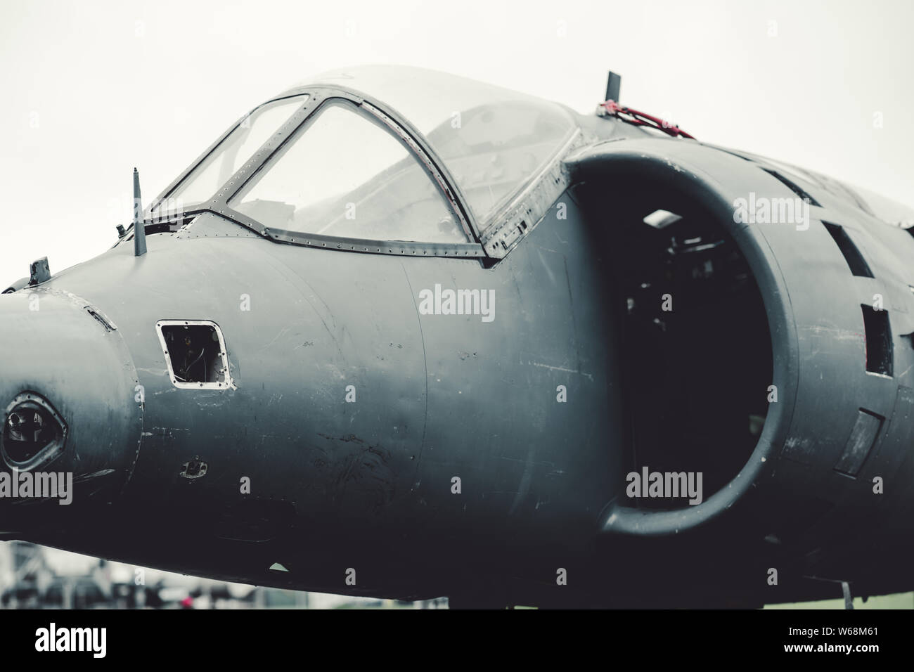 Harrier jump jet fighter hi-res stock photography and images - Alamy