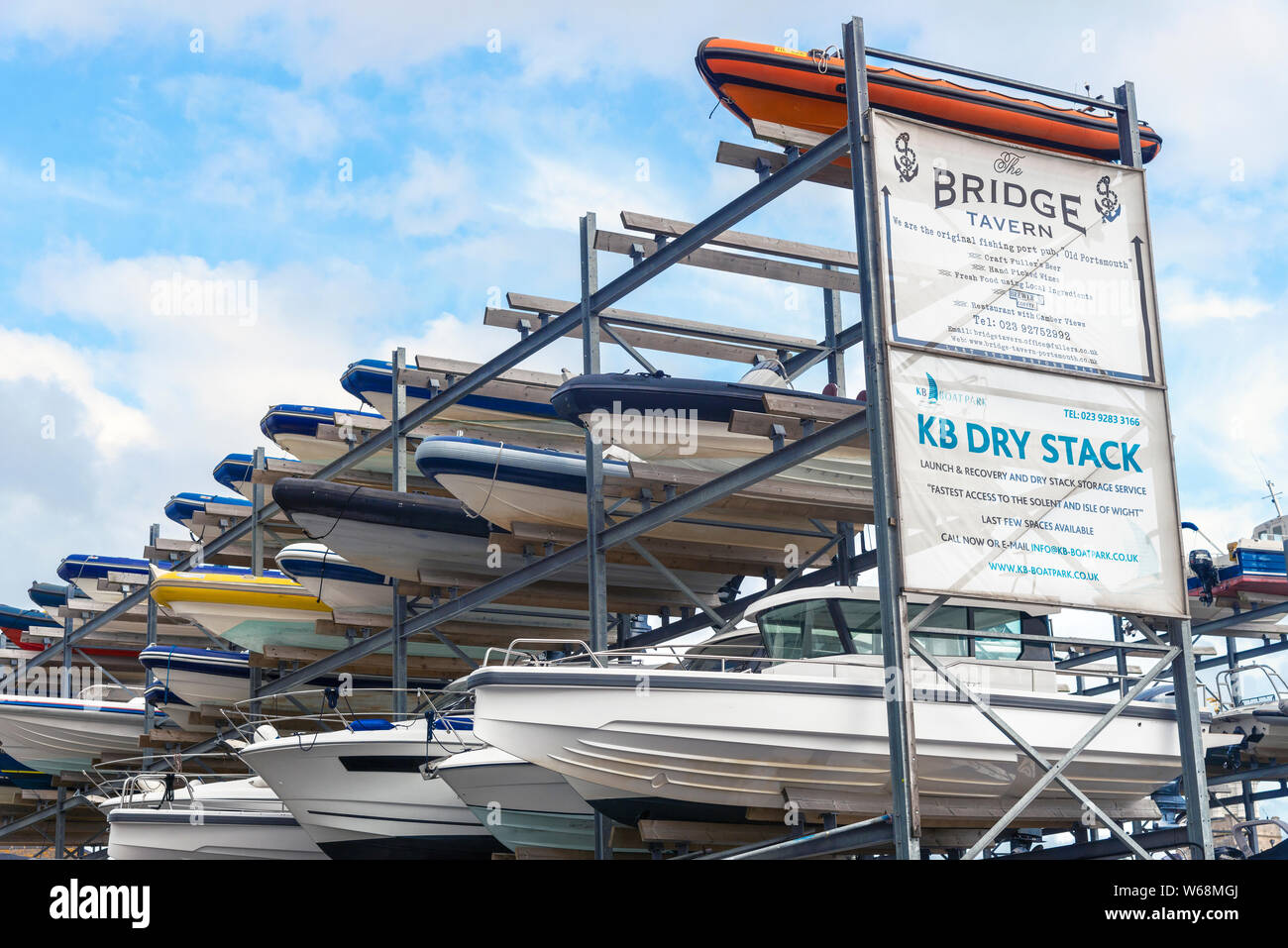 Kb dry stack hi-res stock photography and images - Alamy