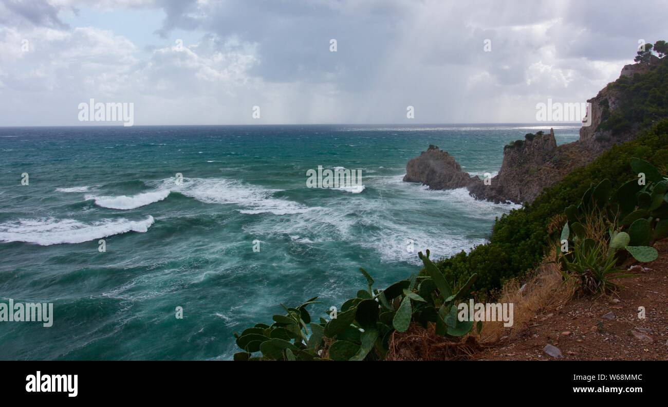 Landscape rough sea cloudy hi-res stock photography and images - Alamy