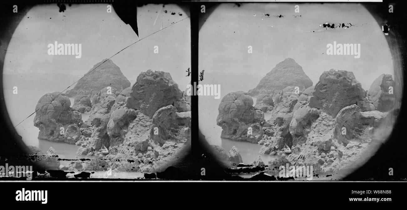 Tufa domes pyramid pyramid lake hi-res stock photography and images - Alamy