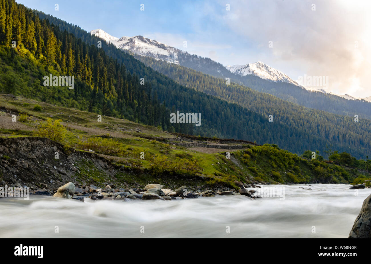 Sind River High Resolution Stock Photography and Images - Alamy