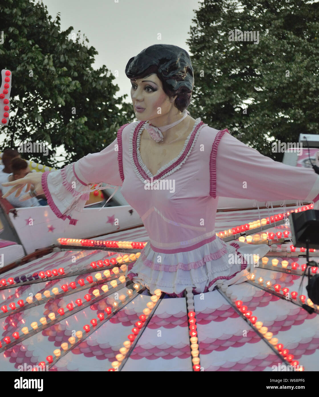 Travelling funfair ride hi-res stock photography and images - Alamy