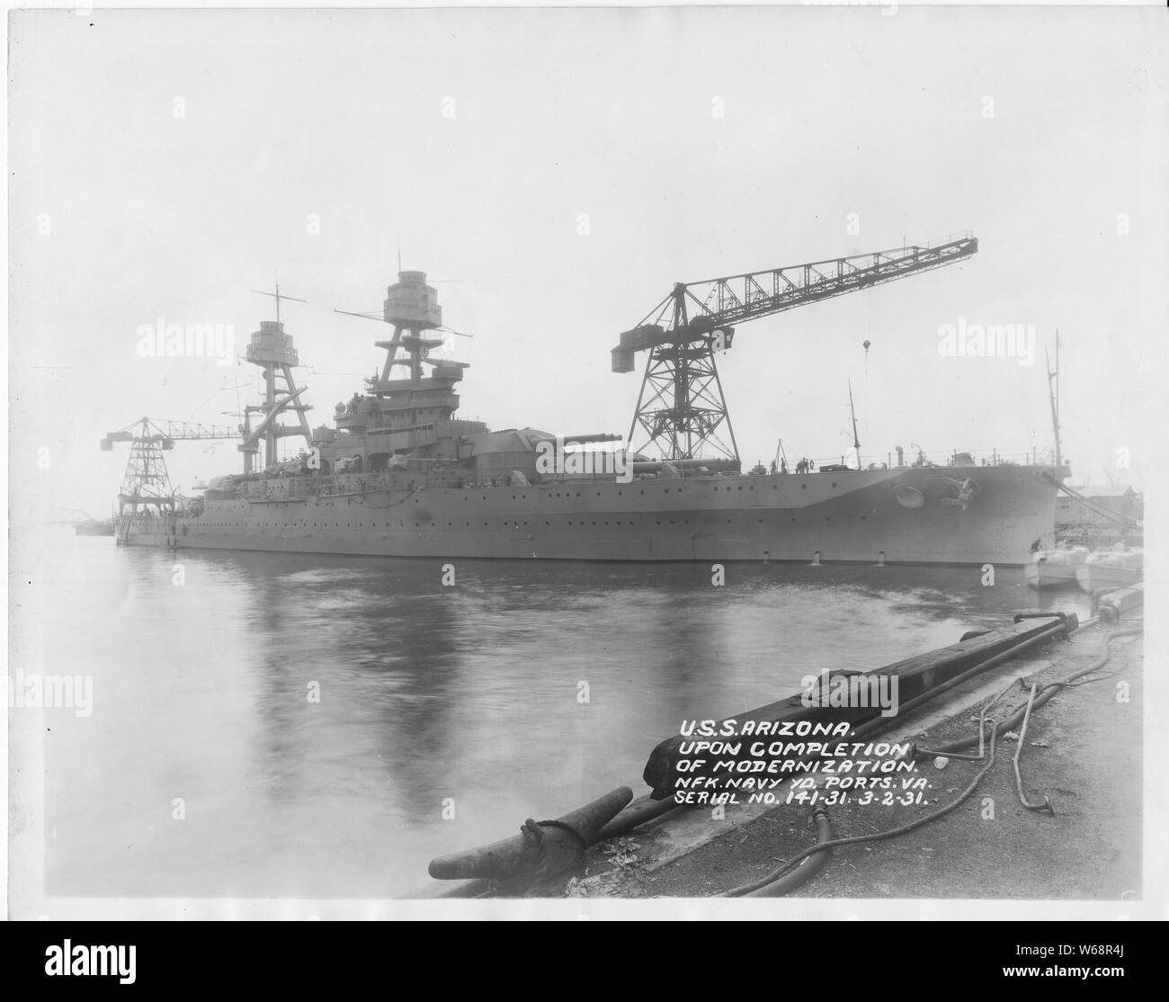 Norfolk naval shipyard hi-res stock photography and images - Alamy