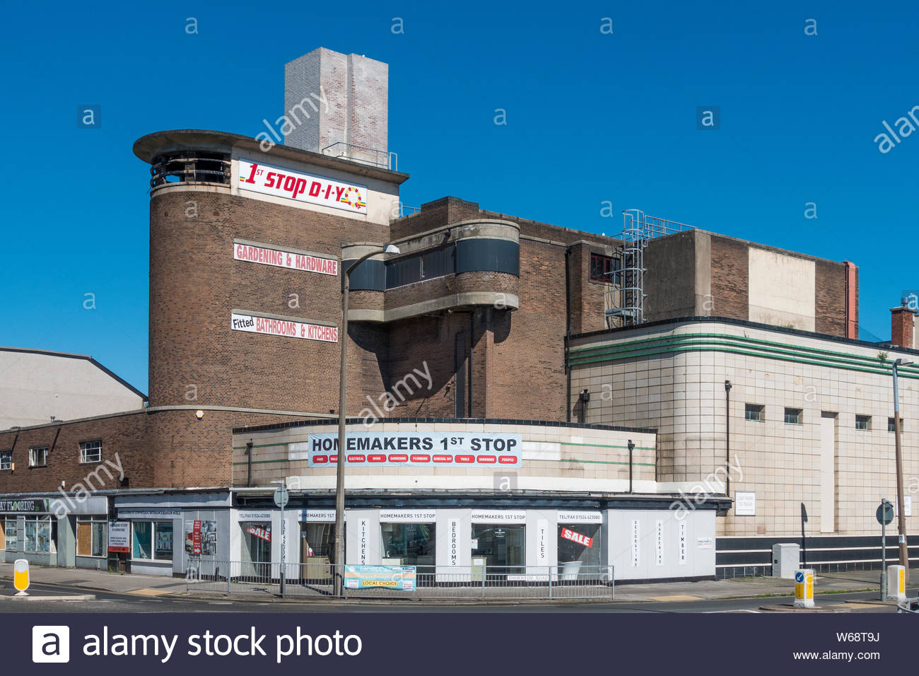 Former Cinema Building High Resolution Stock Photography and Images - Alamy