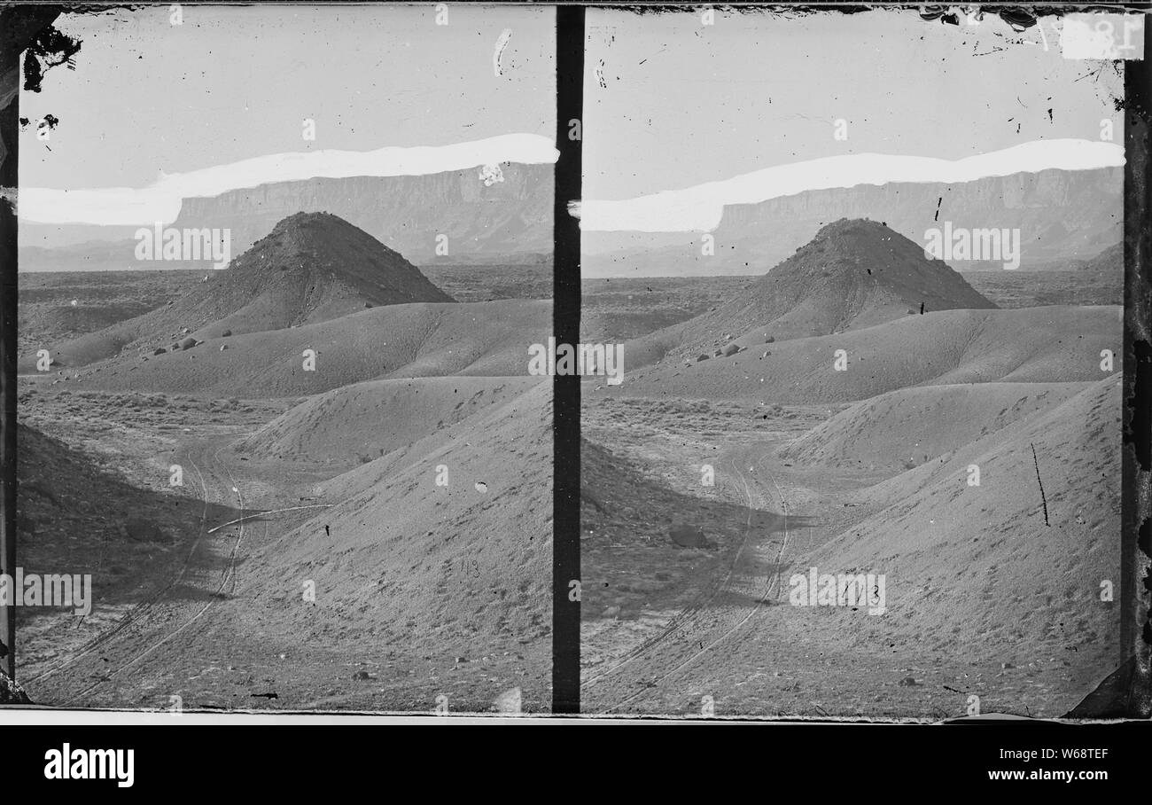 Vermillion cliff or mesa from jacobs pool hi-res stock photography and ...