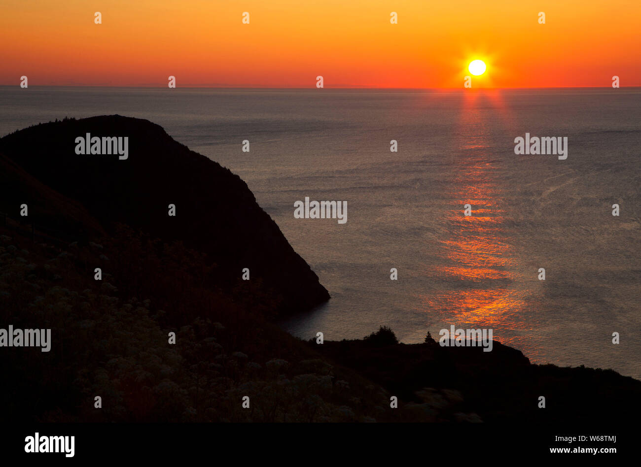 Sunrise view, Signal Hill National Historic Site, St John's ...