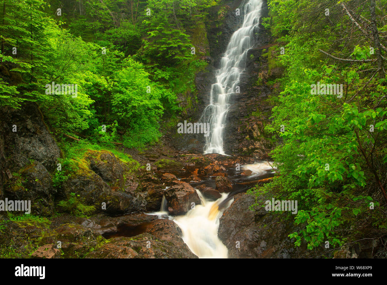 Cataracts River with waterfall, Cataracts Provincial Park, Newfoundland ...