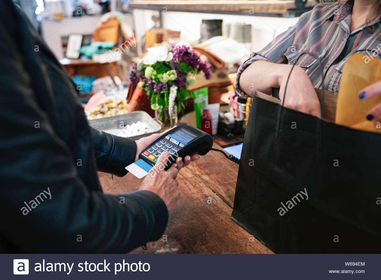 Business card reader hi-res stock photography and images - Alamy