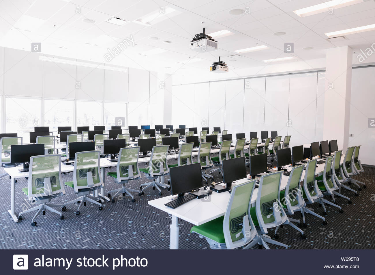 Learning organization hi-res stock photography and images - Alamy