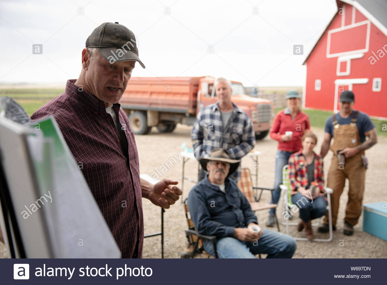 Agriculture business meeting hi-res stock photography and images - Alamy