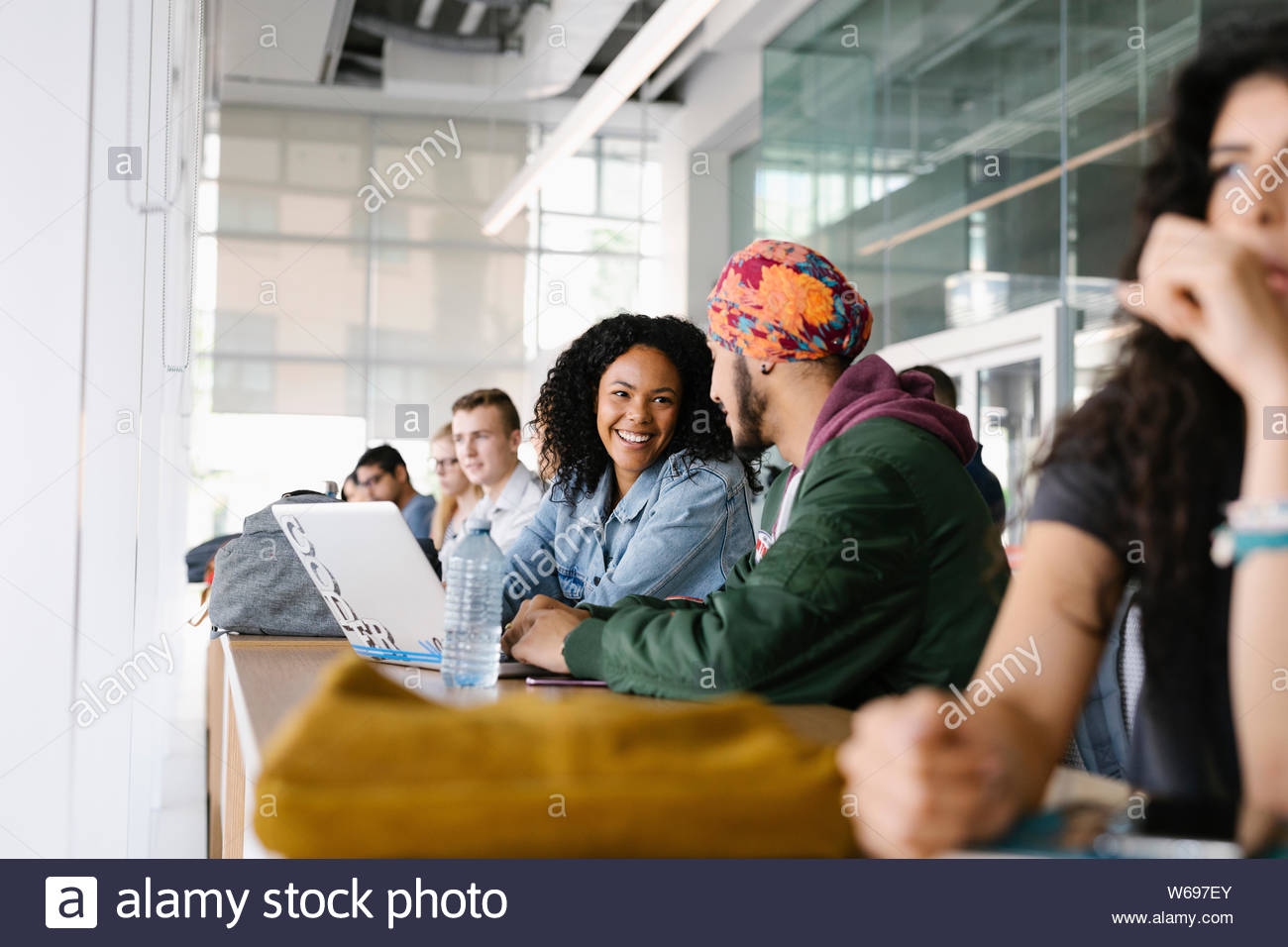 Multiracial students talking hi-res stock photography and images - Alamy