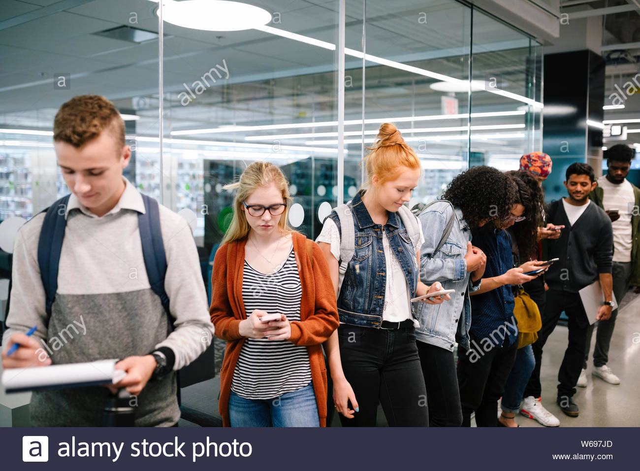 Canada indian student university hi-res stock photography and images ...