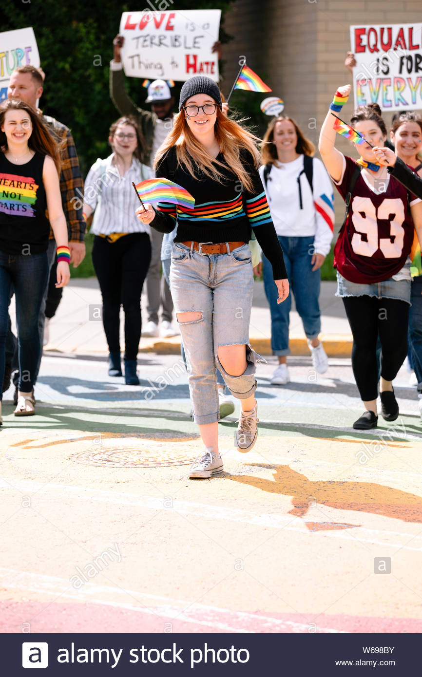 People marching with banners hi-res stock photography and images - Alamy