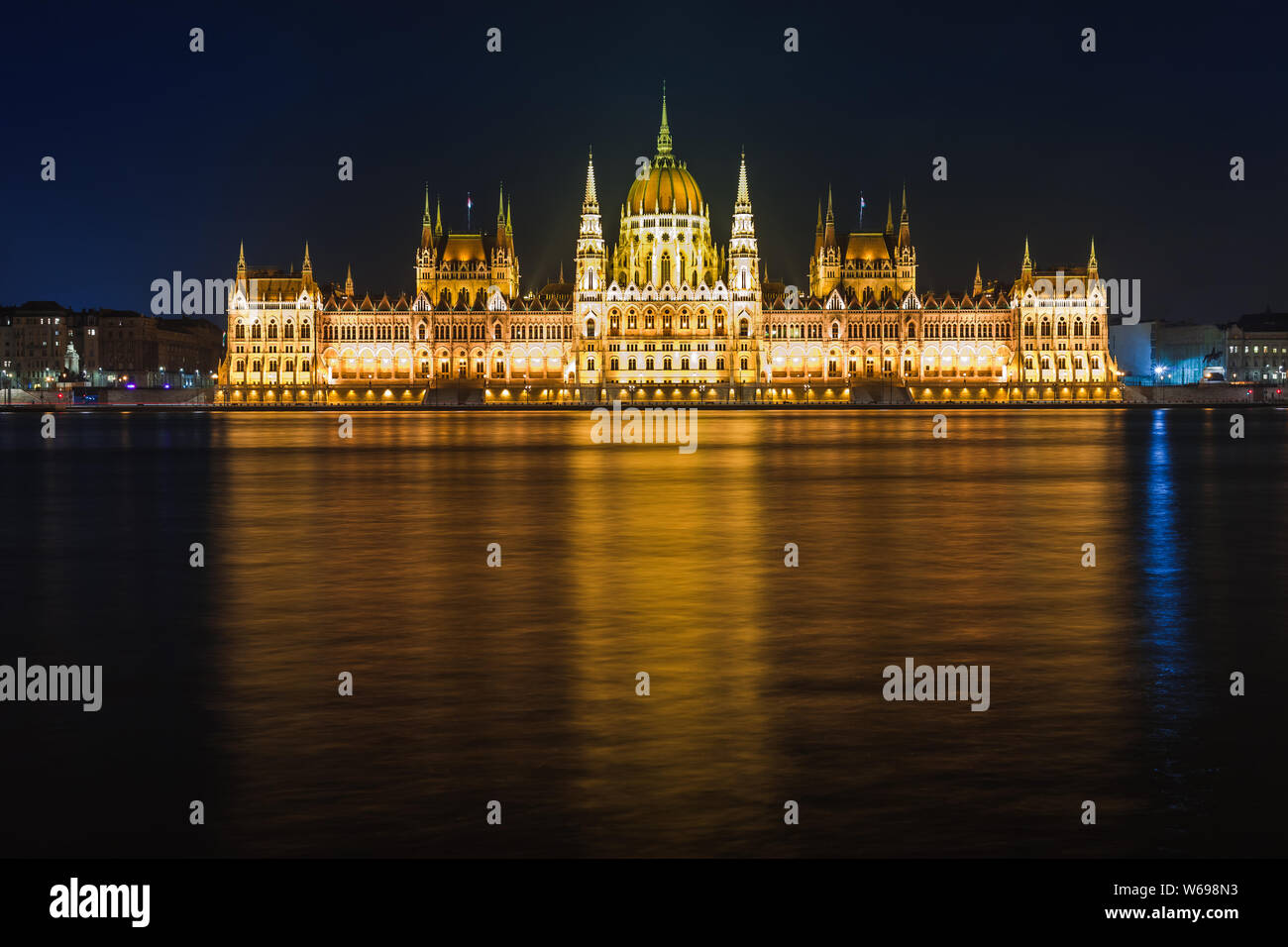 Night view of Budapest. Panorama cityscape of famous tourist ...