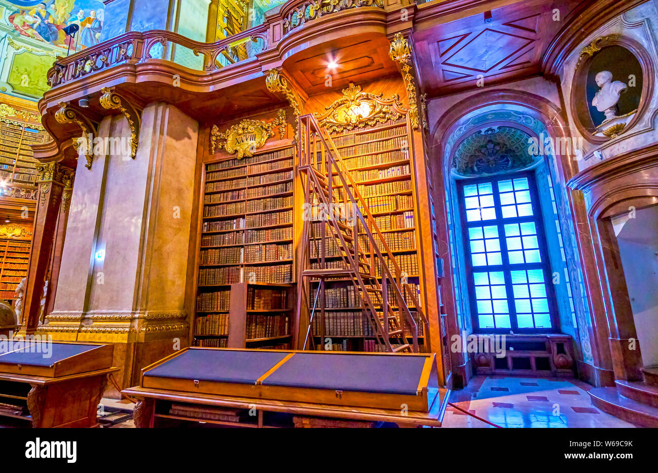 Hofburg Palace Vienna High Resolution Stock Photography and Images - Alamy