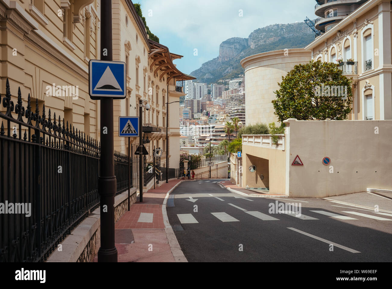 Monaco palace steps hi-res stock photography and images - Alamy